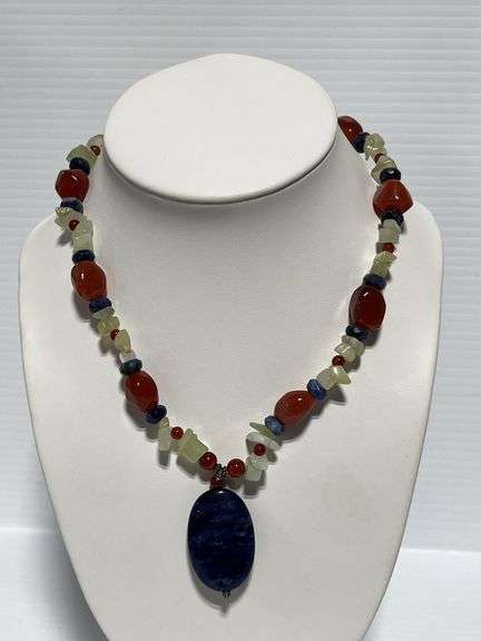 Assorted untested jewelry, includes: Bracelets, necklaces, brooches ...