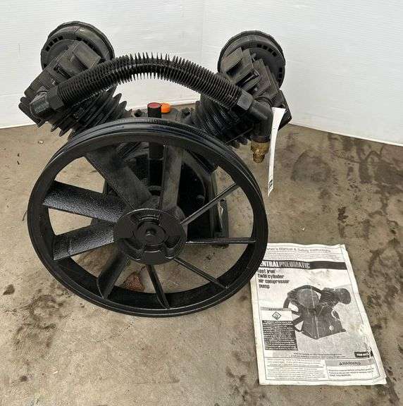 Central Pneumatic Cast Iron Twin Cylinder Air Compressor Pump 145 PSI ...