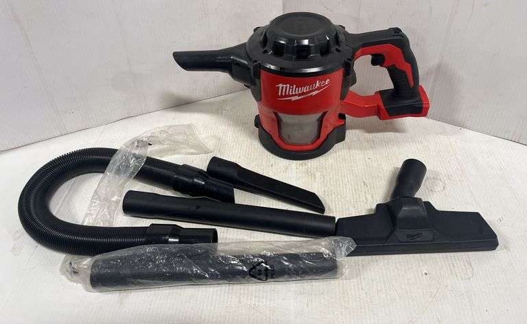 Milwaukee 18V 0882 compact vacuum with attachment, 15"W, good ...