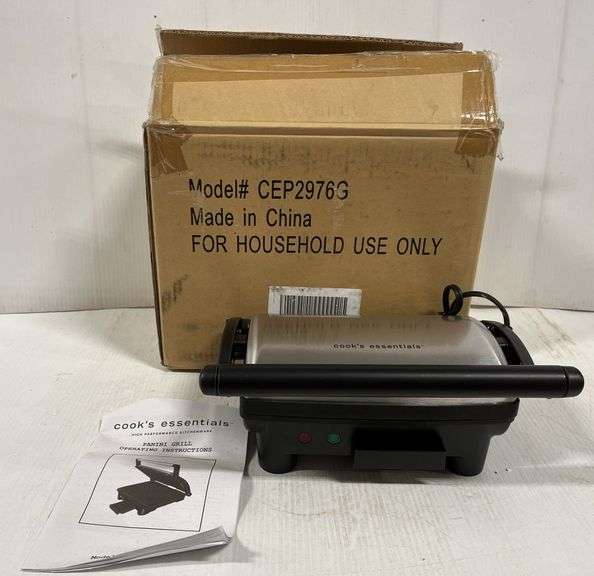 Cooks Essentials electric panini grill/sandwich maker with booklet, box ...