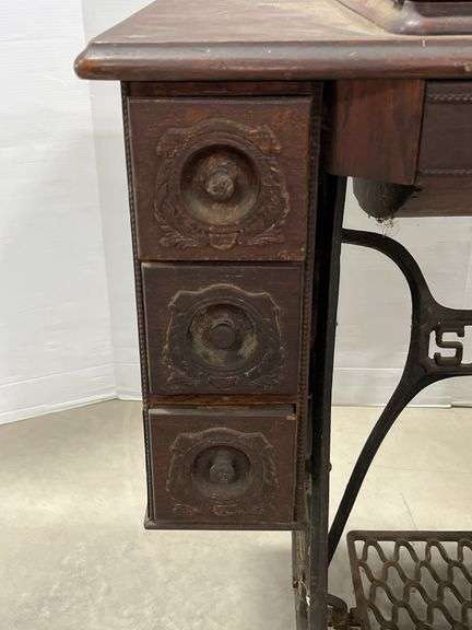 Singer sewing machine table, model no. G6450394, 3'W x 17"D x 29 ...
