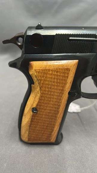 FEG Hungary P9R 9mm Parabellum, Double Action Semi-Auto Pistol, with 14 ...