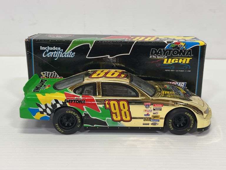 Racing Champions Die-Cast Metal Race Car, #98 Daytona, 1/24 Scale ...