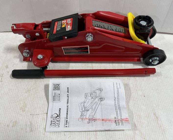 Red 2-ton jack, in box - Albrecht Auction Service