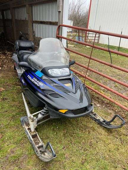 Ski-Doo Grand Touring Rotax 500 2 up Snowmobile, 4,490 Miles - Albrecht ...