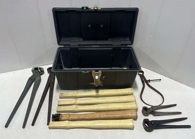 Toolbox with tools, 16"L - Albrecht Auction Service
