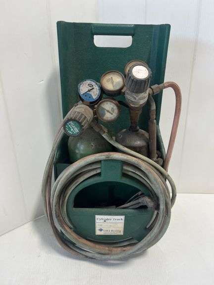 Small acetylene torch set, includes: (2) Torch heads, (2) Strikers ...