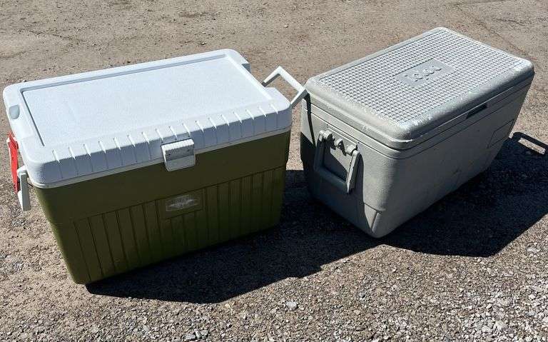 (2) Coolers, used - Albrecht Auction Service