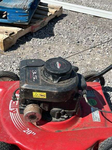 Rally push mower, 20", 3.5 HP Briggs & Stratton, runs; Cub Cadet bagger ...