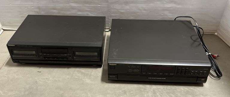 Technics compact disc changer, SL-PD8; Stereo cassette deck, RS-TR272 ...