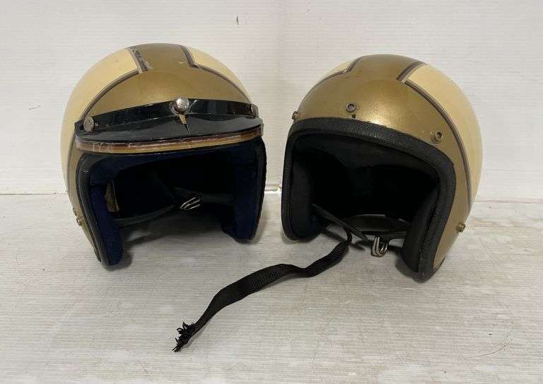 (2) Matching custom painted motorcycle helmets, Small and XL, fair ...