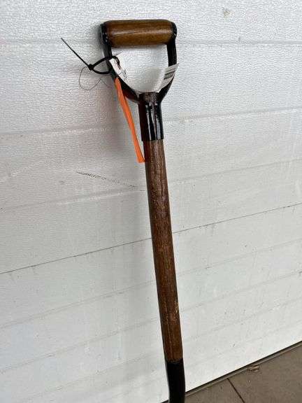 5-Tine short handle pitchfork - Albrecht Auction Service