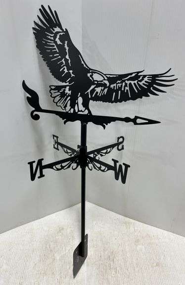 Soaring eagle garden weathervane, 25"H, new - Albrecht Auction Service