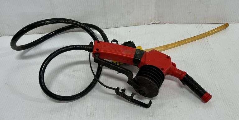 Gas pump for gas can, Gas Buddy - Albrecht Auction Service