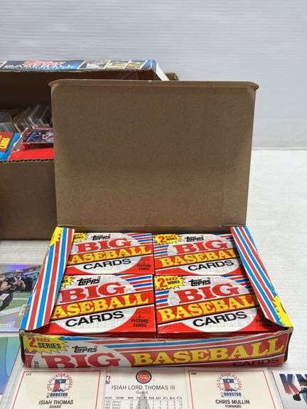 Over (500) Stars with 11 autographs, include: 45- Unopened packs, and 4 ...