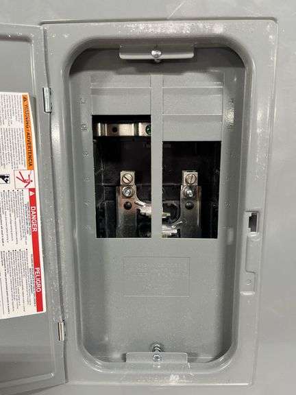 Fuse breaker box, 15"W x 19"H - Albrecht Auction Service