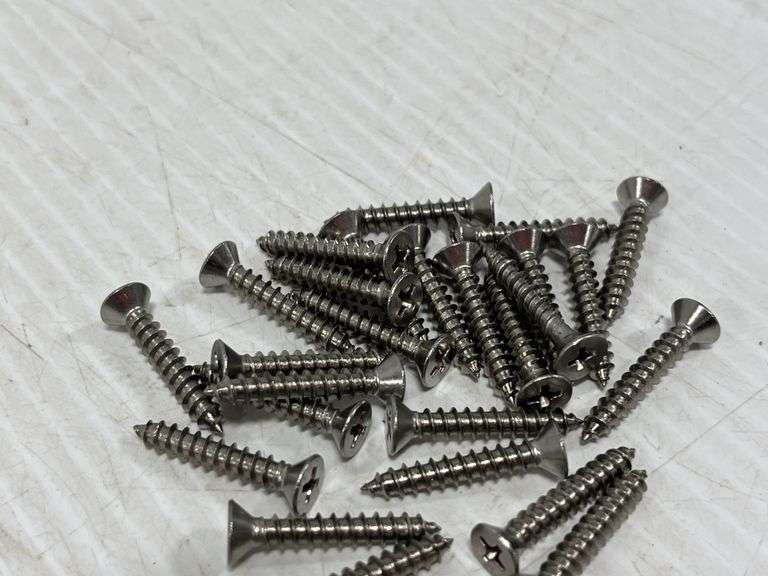 Screws for tank lids, new - Albrecht Auction Service