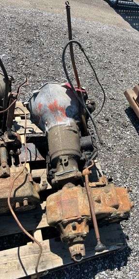Chevy 4x4 Transmission 350 Turbo, 205 Gear to Gear Transfer Case, works ...
