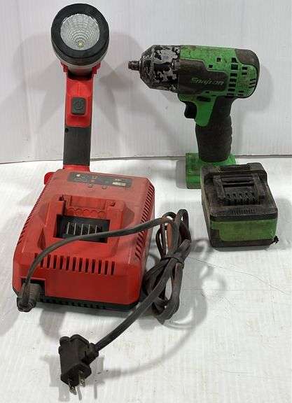 Snap-On 3/8" drive impact, flashlight, battery, and charger - Albrecht ...