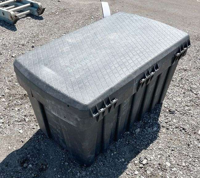 Contico Pro Tuff bin, 50-gallon, 31" x 21" x 20"H, no key, small hole ...