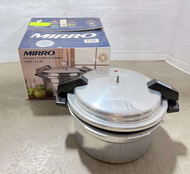 12-Quart Mirro pressure cooker/canner, 15" x 9"H, good, used once ...