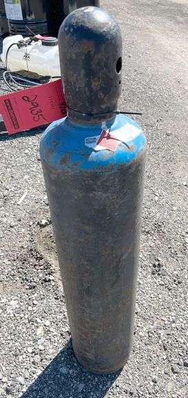 Acetylene cylinder, 40"H with cap - Albrecht Auction Service