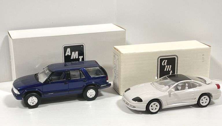 (2) Plastic Promo Cars, Include: 1995 Chevrolet Blazer, Radar Blue ...