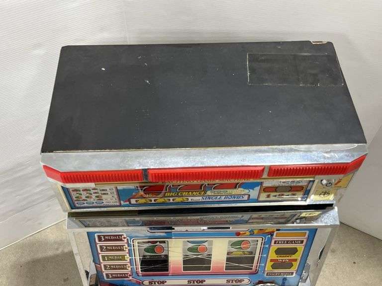 Slot machine, Solex Super Oriental Load Express with operating manual ...