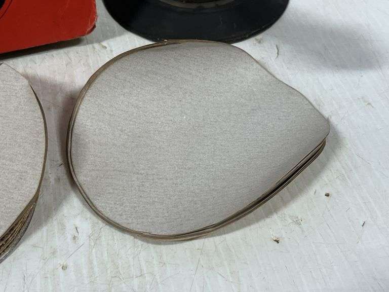 Rodac pneumatic dual action sander with sandpaper, works great ...