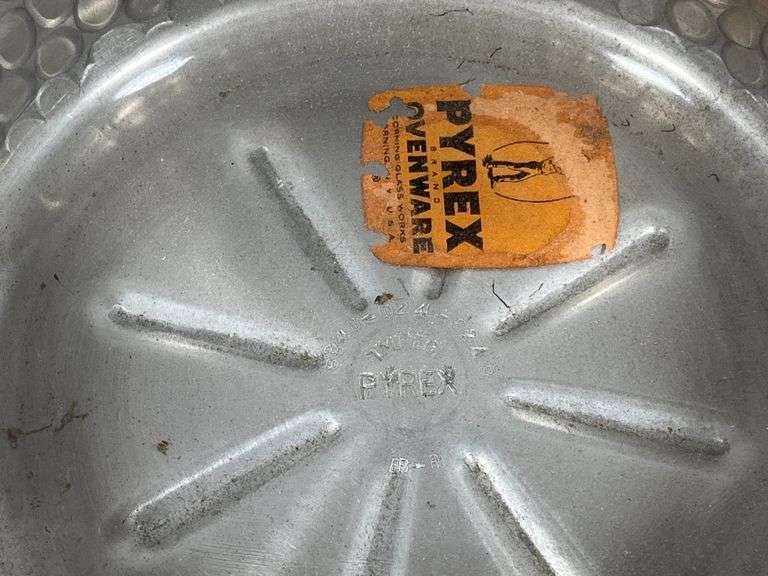 Antique Pyrex in Everlast forged/hammered aluminum serving tray, 11"W ...