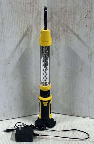 Stanley recharging LED light, has magnet on base and clip-on the top ...