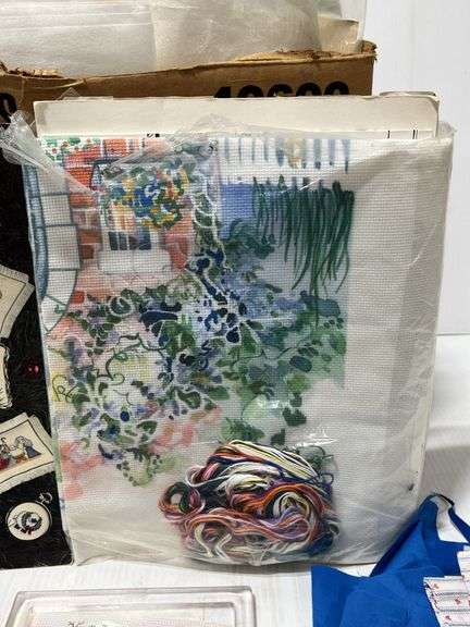 Craft items, include: Cross stitch pattern books, papercraft pattern ...