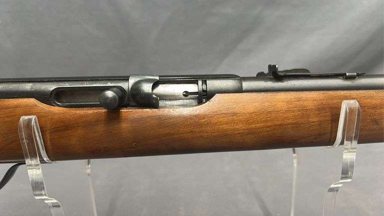 Savage Arms, Springfield Model 187N, .22 S/L/LR - Albrecht Auction Service