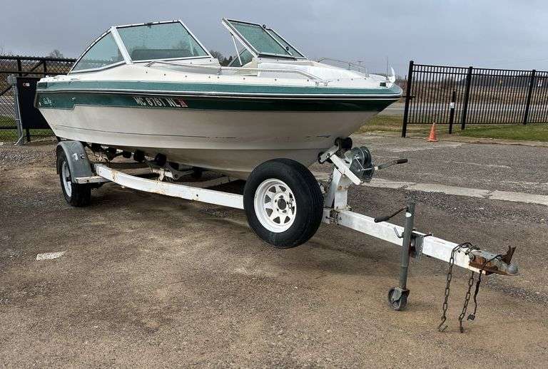 1988 Sea Ray Boat with trailer, 4.3L V6, HIN: SERV2513I788, new parts ...
