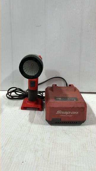 Snap-On 3/8" drive impact, flashlight, battery, and charger - Albrecht ...