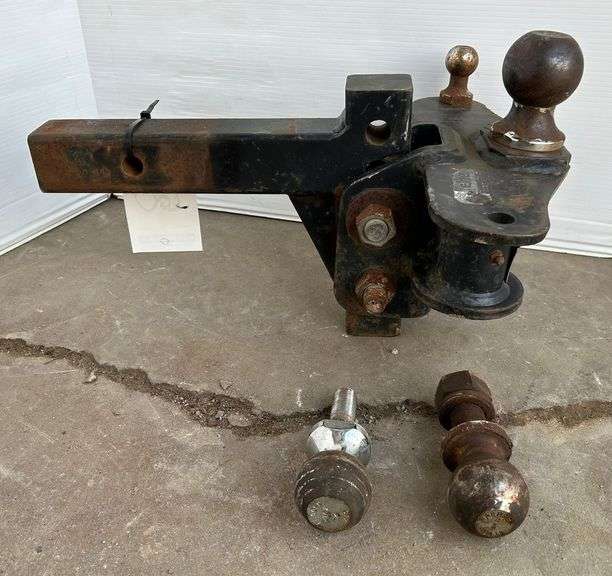 Heavy Duty Adjustable Hitch with Extra Balls, 2" Receiver - Albrecht ...