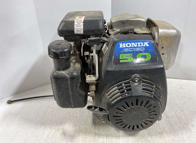 Honda GC160 5.0 motor, 14"W x 13"H, runs - Albrecht Auction Service