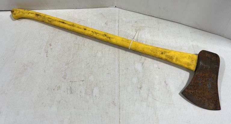 Ludell premium axe fiberglass handle, 34"L - Albrecht Auction Service