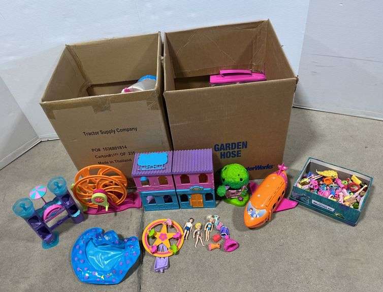 Polly Pocket Collection, regular and mini pockets, Polly ship, many ...