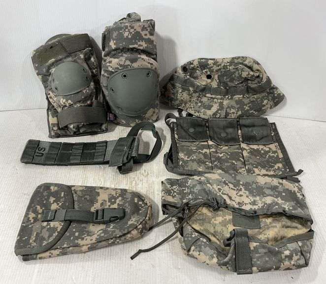 (6) Pieces of US Army Molle II digital camo field gear, and (2) pairs ...