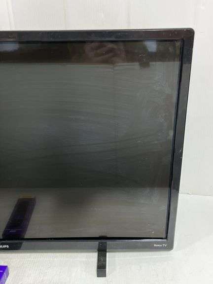Phillips Roku TV with new remote, 32", used, new, works - Albrecht ...