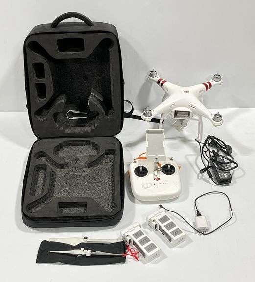 DJI Phantom 3 Standard Drone, metal and plastic, needs to be updated ...