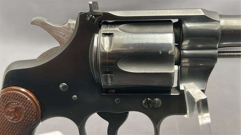 Colt Officers Model Target, .22 LR, with Original Colt Grips - Albrecht ...