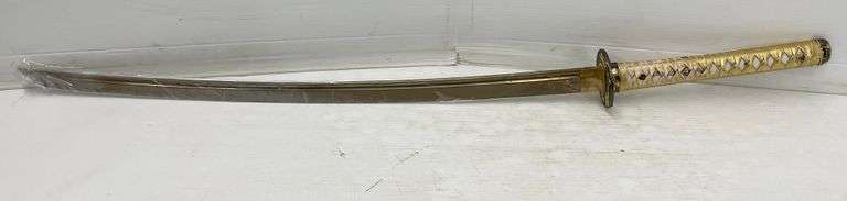 Samurai Style Sword - Albrecht Auction Service