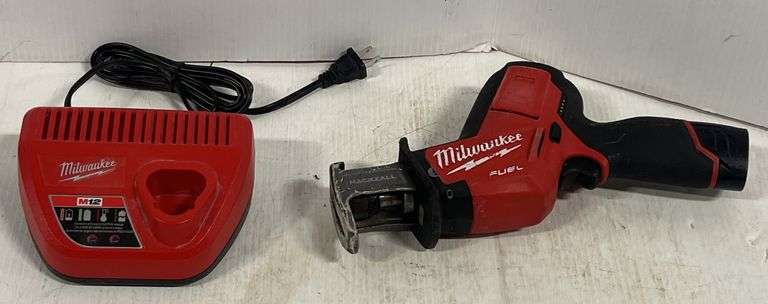 Milwaukee 12V Milwaukee fuel hacksaw, battery, and charger, works ...