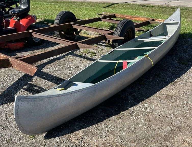 Sears 16' aluminum canoe - Albrecht Auction Service