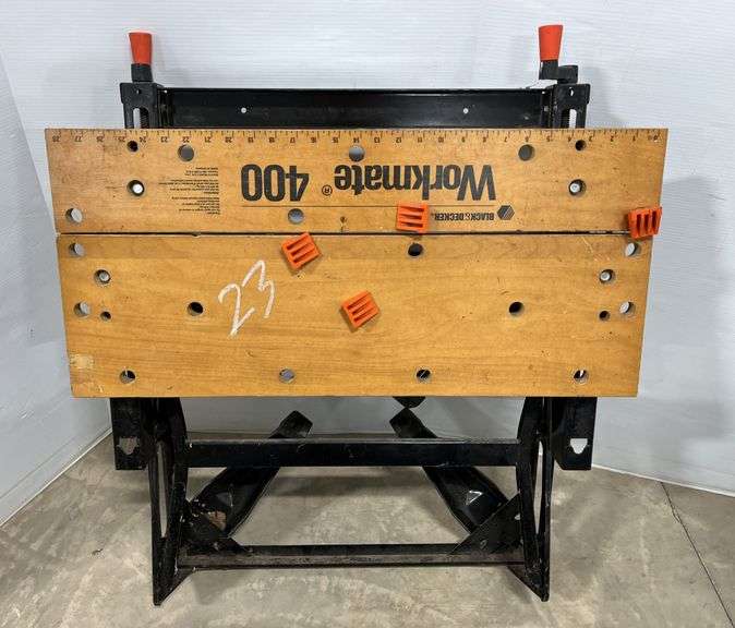 Workmate 400 folding work bench, 29"W x 21"D x 31"H, spring on one leg ...