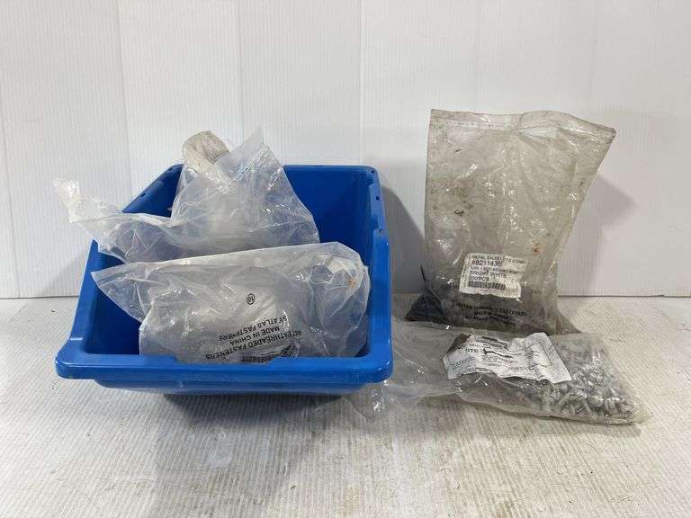 White steel pole barn screws, includes: (2) Full bags, 250 per bag; (3 ...