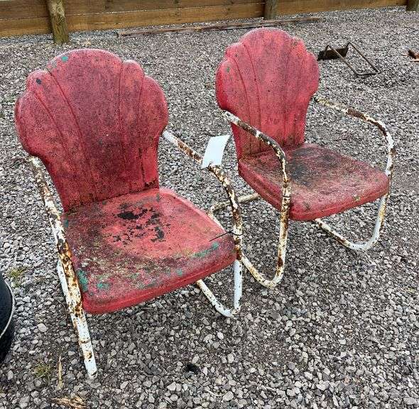 (2) Old chairs, rusty - Albrecht Auction Service