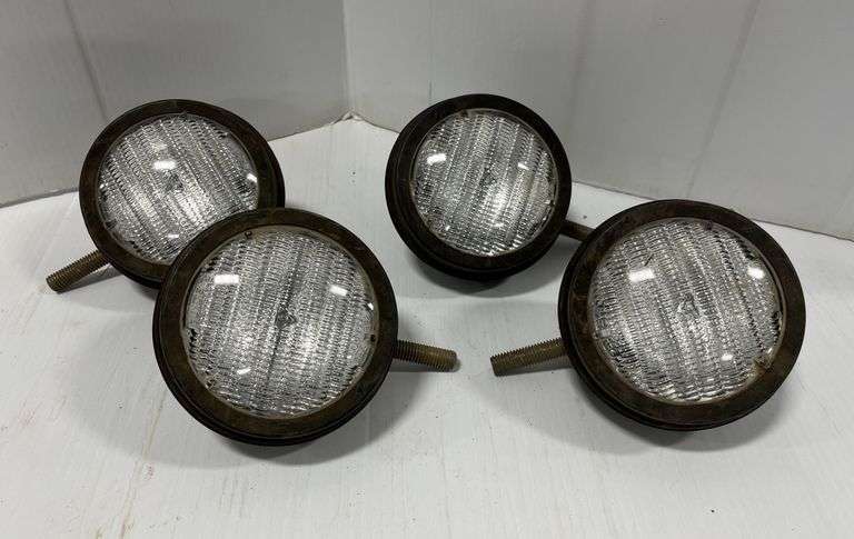 (4) Tractor fender lights by Guide brand, made in the USA, overall- 5"W ...